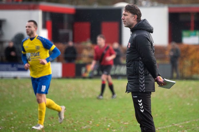 Richard Smit blijft aan als hoofdtrainer - Wijhe'92